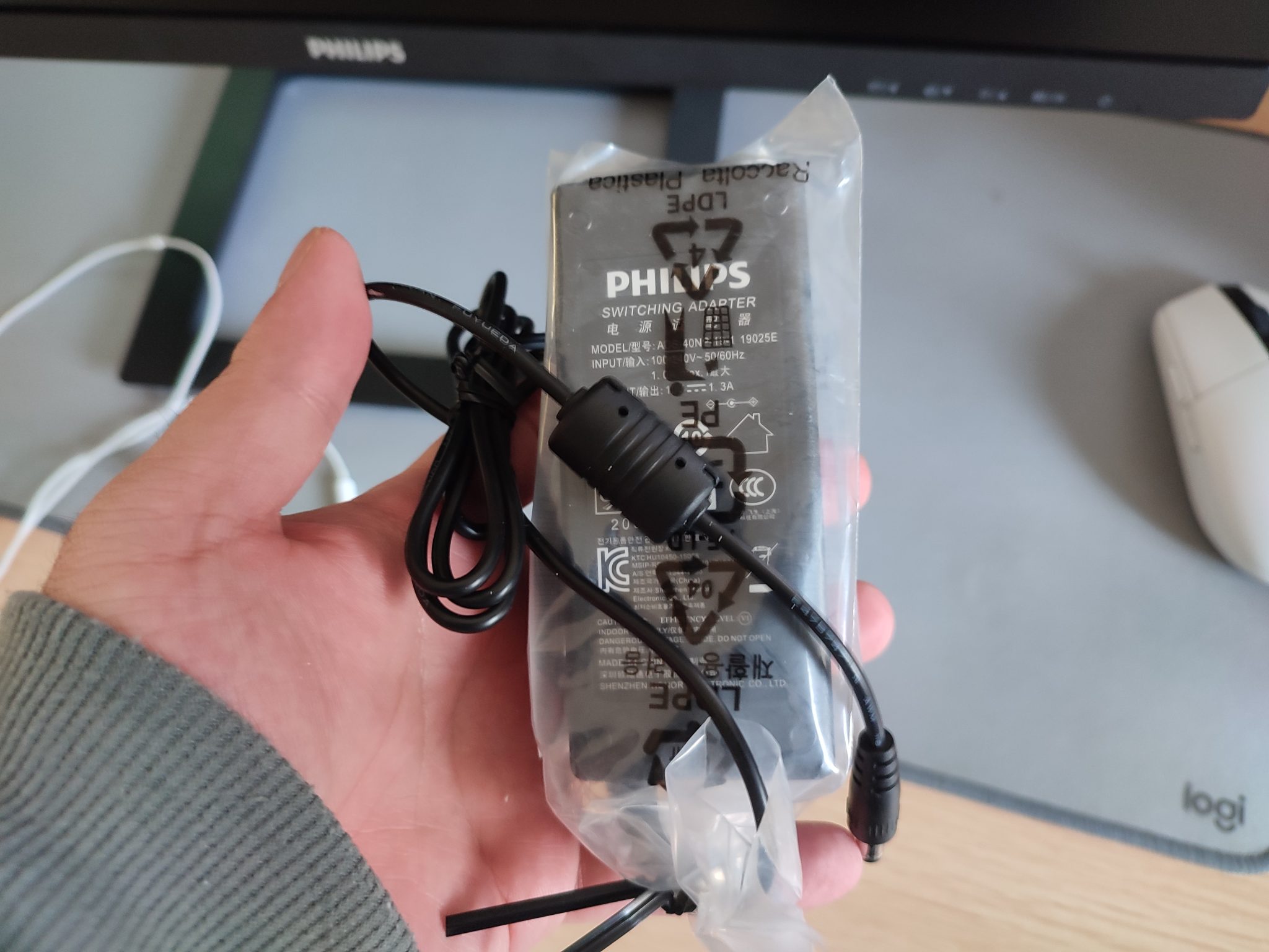 エロゲとかアニメを楽しむのに最適解なディスプレイを求めて、PHILIPSの241Eを購入してみたぞ！(Part1) | 機械は友達・二次元は ...